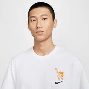 Nike Graphic T-shirt