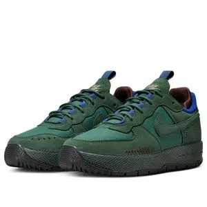 Nike Force 1 Wild Sneakers