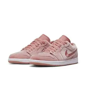 JORDAN 1 Low Se Velvet Sneakers - Pink