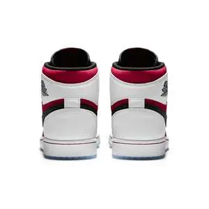 JORDAN 1 Retro Carmine Sneakers