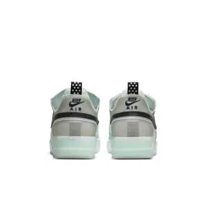 Nike Force 1 React Low Top Sneakers - Grey