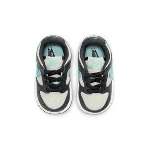 Nike Dunk Low Sneakers - Gray/black/green