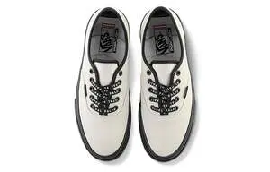 VANS Authentic Sneakers