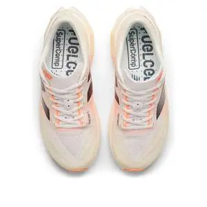 NEW BALANCE Fuelcell Supercomp Elite V4 Sneakers - White/angora/hot Mango