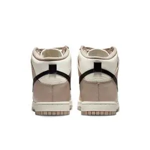 Nike Dunk High High Top Sneakers