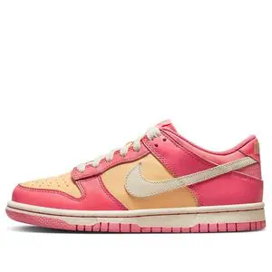 Nike Dunk Low Sneakers - Strawberry/preach/cream
