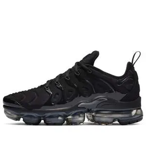 Nike Vapormax Plus Se Athletic Sneakers