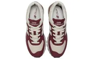 NEW BALANCE 574 Legacy Sneakers - Red