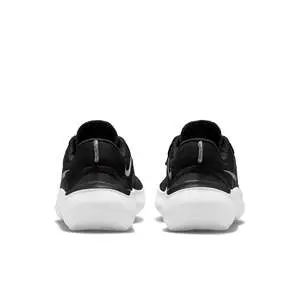 Nike Flex Run 2021 Athletic Sneakers - Black