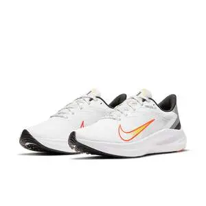 Nike Zoom Winflo 7 Athletic Sneakers - White/orange/black