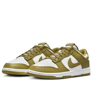 Nike Dunk Low Sneakers - White/pacific Moss