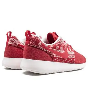 Nike Roshe One 'christmas Sweater' Low Top Sneakers - Red/white