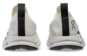 On Cloudeasy Sneakers