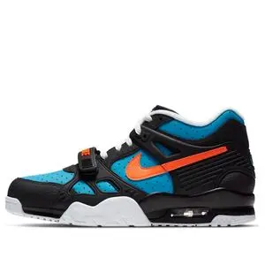 Nike Trainer 3 Sneakers