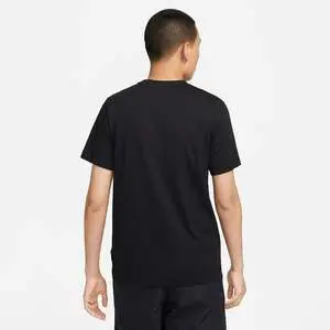 Nike Swoosh T-shirt