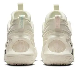 Nike Cosmic Unity 2 - Cream