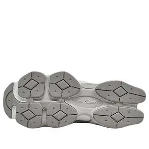 NEW BALANCE 9060 "silver Metallic Grey" Sneakers - Silver Metallic/grey