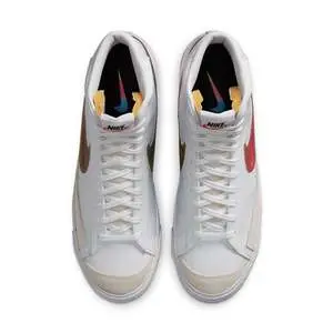 Nike Blazer Mid '77 Vintage High Top Sneakers