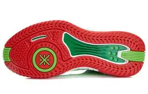 LI-NING Wade Fission 2.5 Turf 'christmas