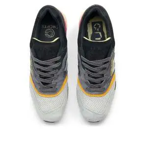 NEW BALANCE X Concepts 997 "montage" Sneakers