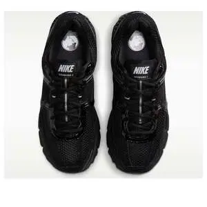 Nike Zoom Vomero Sneakers - Black/metallic Silver/anthracite