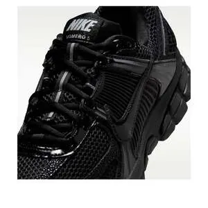 Nike Zoom Vomero Sneakers - Black/metallic Silver/anthracite