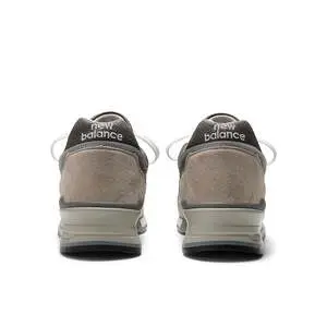 NEW BALANCE 997 Sneakers - Castlerock/white