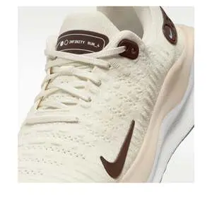 Nike React Infinity Run Flyknit 4 Sneakers - Beige/brown