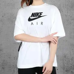 Nike Alphabet Logo T-shirt - Default Color
