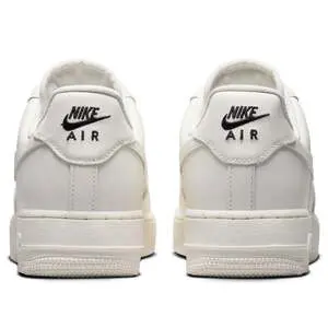 Nike Force 1 '07 Essential Sneakers - Sail/black/sail