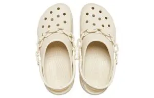 CROCS Classic Platform Chain Clogs - Bone