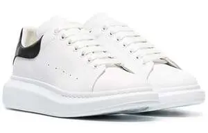 Alexander McQueen Oversized Sneaker - White/black