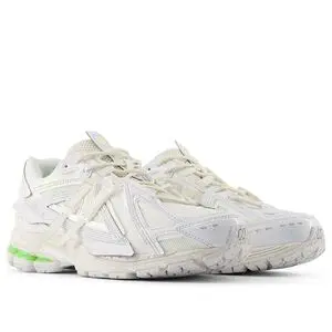 NEW BALANCE 1906a Sneakers - White/green