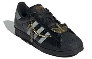 Adidas Superstar "sneaker Queen" Sneakers