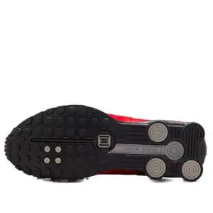 Nike Shox R4 "bred" Sneakers - Black/red
