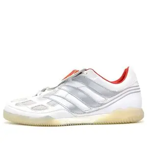 Adidas Predator Precision Tr David Beckham Sneakers - Ftwwht/silvmt/prdred