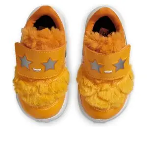 Nike Star Runner 2 Lil "silver Yellow