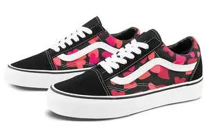 VANS Old Skool 'valentines Hearts' Low Top Sneakers - Red