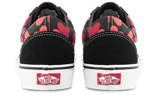 VANS Old Skool 'valentines Hearts' Low Top Sneakers - Red