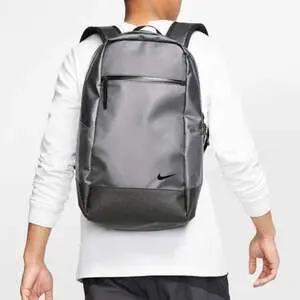 Nike Essential Winterized Shield Backpack