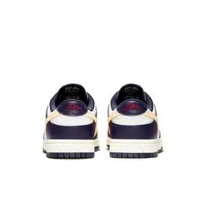 Nike Dunk Low "from To You" Sneakers - Midnight Navy/pale Vanilla