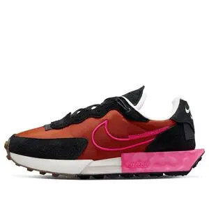 NIKE Nike Fontanka Waffle Low Top Sneakers