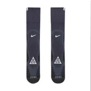 Nike Outdoor Cushioned Crew Socks