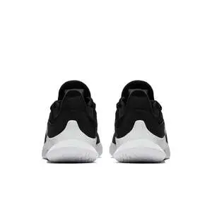 Nike Viale Low Top Sneakers