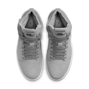 JORDAN 1 High Zoom Comfort Sneakers
