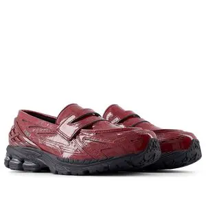 NEW BALANCE 1906l Loafer - Red/black