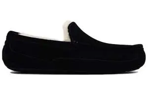 UGG Ascot Slipper - Black