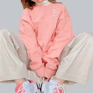 Nike Swoosh Gradient Pullover