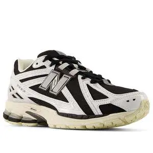 NEW BALANCE 1906r Sneakers - White/black