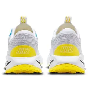 Nike Motiva Round Toe Lace-up Sneakers